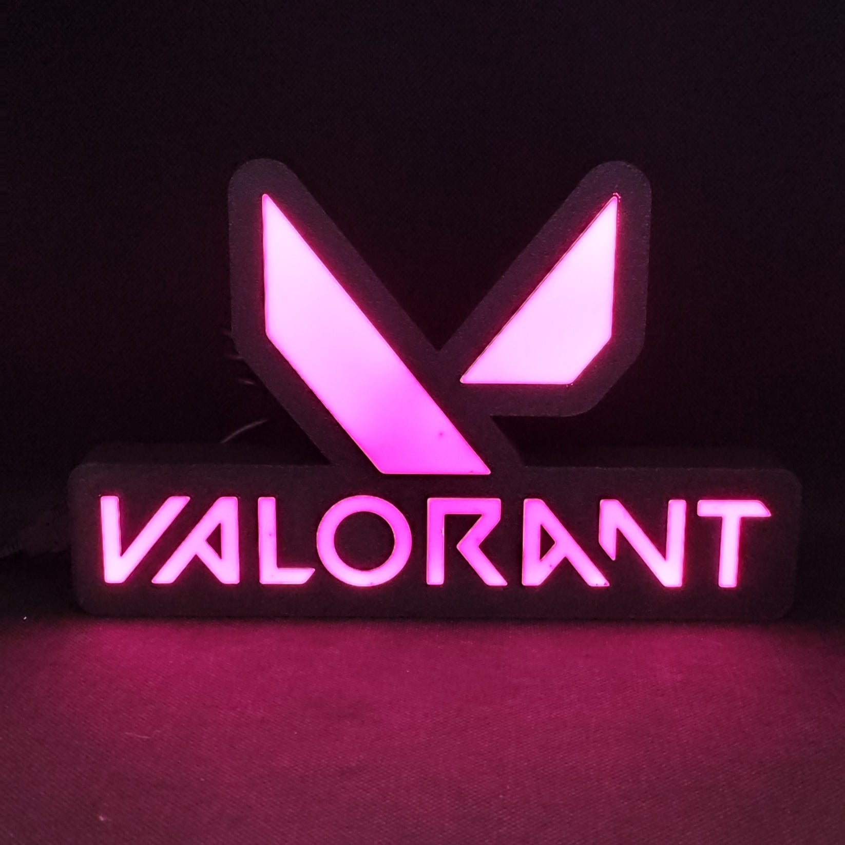 Valorant Led Gaming Light Sign – Gleam Layer